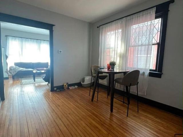 One bedroom available for student or proffesionals