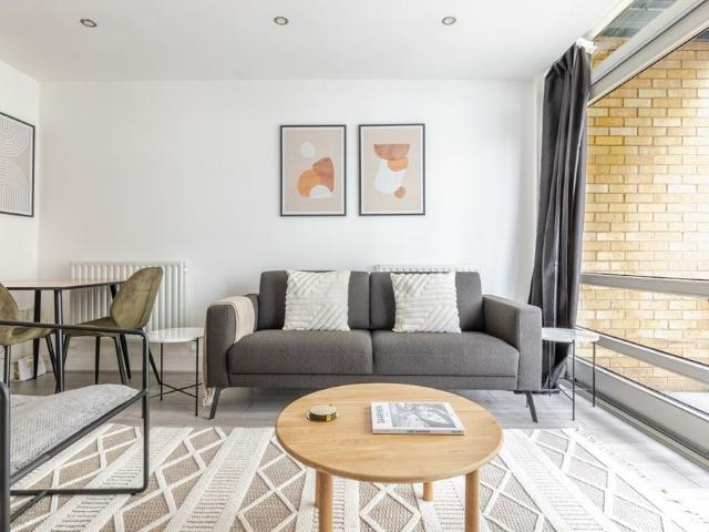 One Bedroom Balcony Flat with Parking, Gym and Pool Facility