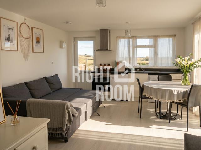 One Bedroom Flat, Beatty Road, Bournemouth, BH9 3DW