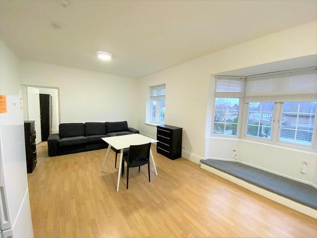 One Bedroom Flat in Chadwell Heath
