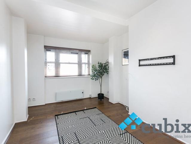 One bedroom flat located in Elephant and Castle