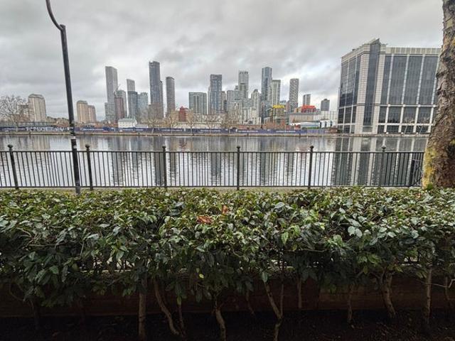 One Bedroom Flat Short Term Let Canary Wharf