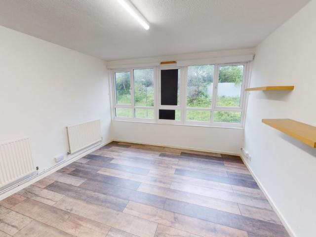 One Bedroom Flat to Let In Mitcham