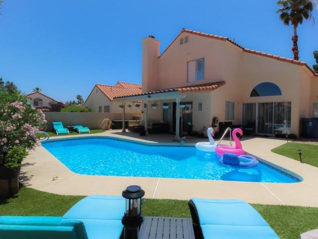 One bedroom & furnished rental in a top area