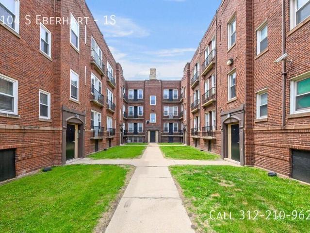 One Bedroom in Washington Park!