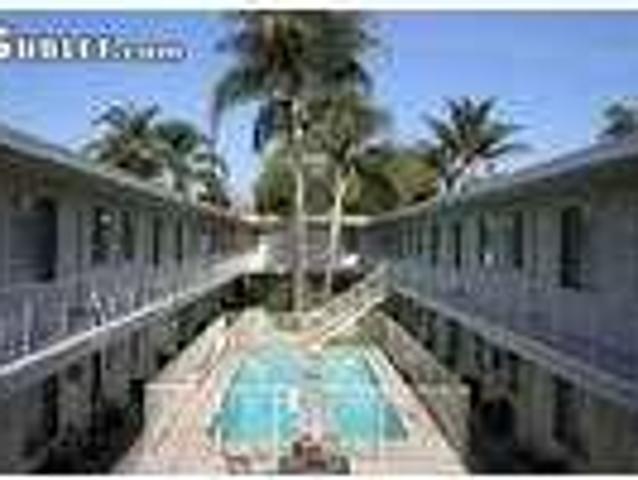 One Bedroom In Lake Forest