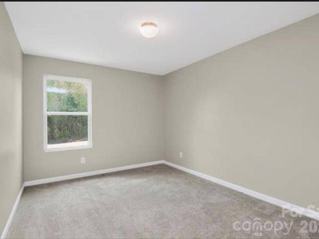One Bedroom near CLT