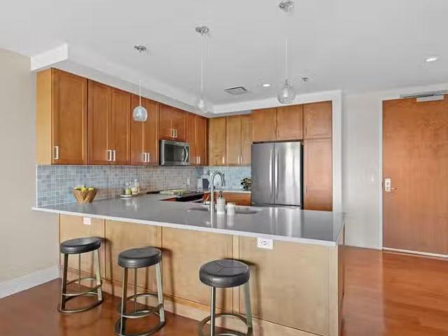 One Bedroom, One Bath A10 One University Circle