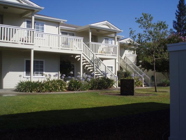 One Bedroom One Bath Spacious Unit with Large Enclosed Patio