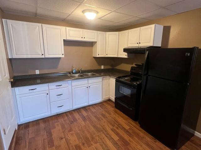 One Bedroom One Bathroom with Attached Garage