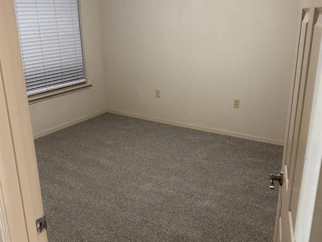 One bedroom, separate bath laundry