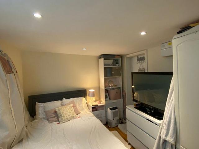 One bedroom studio to rent