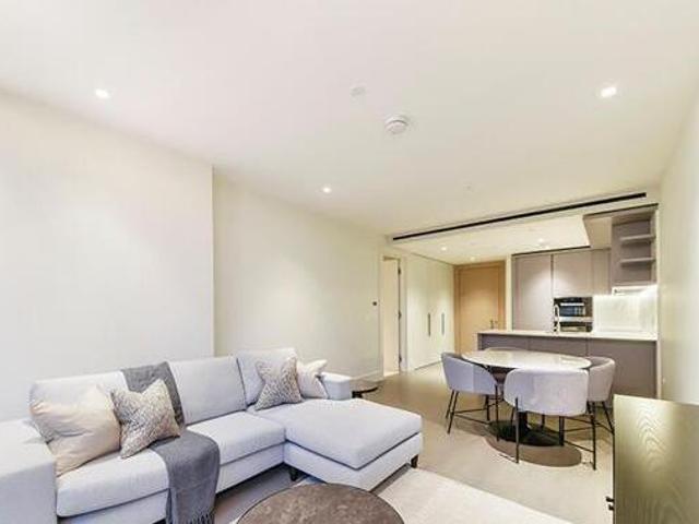 One Bishopsgate Plaza, Houndsditch, 1 Bedroom Flat