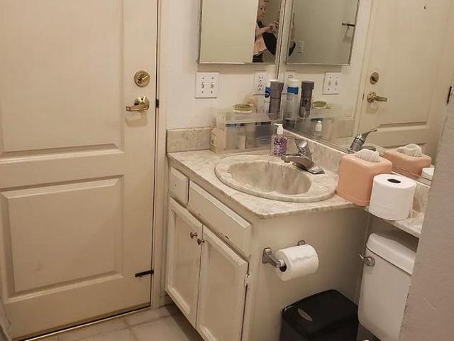 One funished bedroom & 1 private bathroom