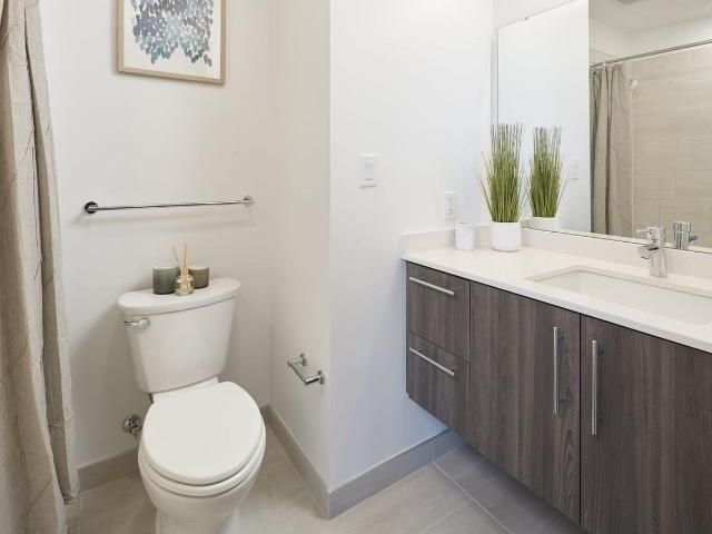 One Hundred Above the Park 1 Bedroom Apartment for Rent at 100 N Kingshighway Blvd, St. Louis, MO 63108 Central West End