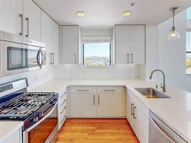 One Hundred Grand 3 Bedroom Apartment for Rent at 100 Grand Ln, Foster City, CA 94404 Pilgrim Triton