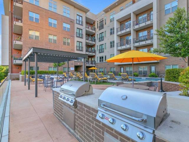 One Oak Grove 1 Bedroom Apartment for Rent at 3411 Oak Grove Ave, Dallas, TX 75204 Uptown