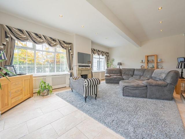 One Oak, Tarn Lane, Leeds, LS17 9JG