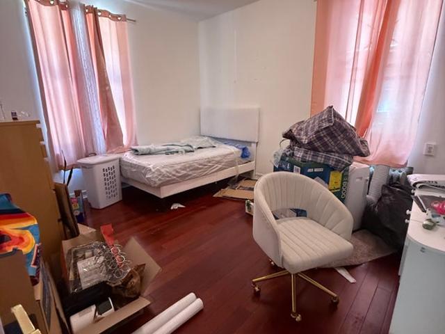 ONE LARGE BEDROOM LEFT, 3BED Apt, Manhattan