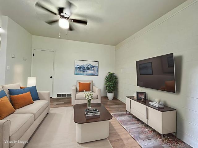 ONE MONTH FREE_Updated 1 Bedroom in Central Salt L