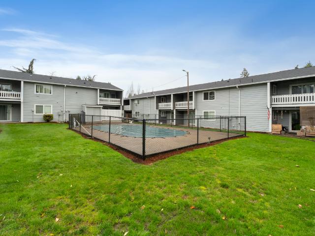 One Month Free on All Leases | Firwood Station | Recently Renovated Pet 2 Bedroom Apartment for Rent at 15994 E Burnside St, Portland, OR 97233 Glenfair
