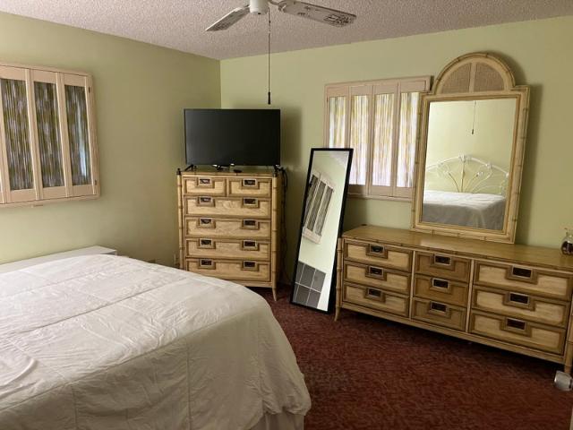 One master bedroom