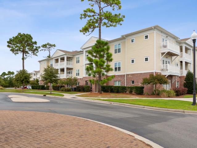 One Midtown Apartment Homes 3 Bedroom Apartment for Rent at 2945 2945 One Midtown Way, Wilmington, NC 28403 University of North Carolina At Wilmington