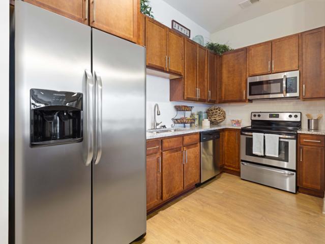 One Midtown Apartment Homes 1 Bedroom Apartment for Rent at 2945 2945 One Midtown Way, Wilmington, NC 28403 University of North Carolina At Wilmington