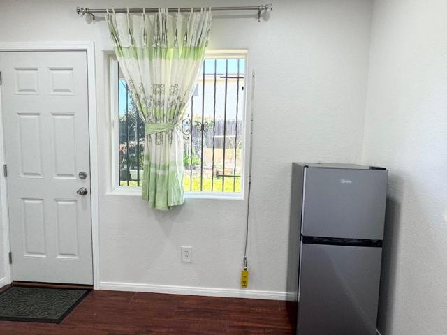 One nice bedroom available moving in anytime