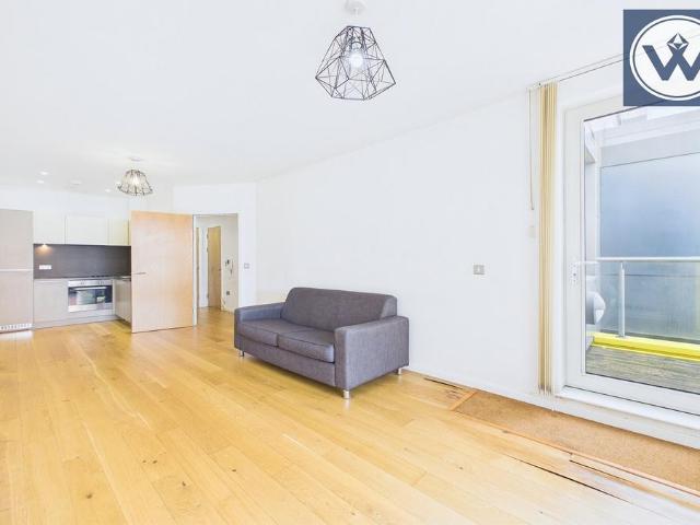 One Smithfield Square, M4 1 bed apartment to rent £1,150 pcm £265 pw