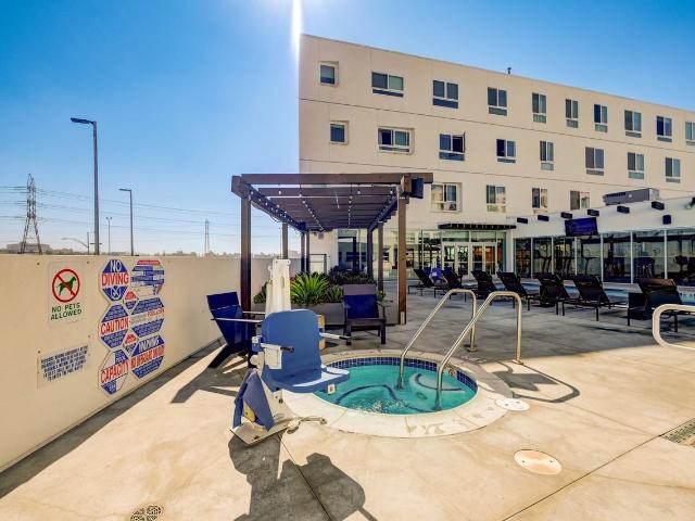 One Santa Fe 1 Bedroom Apartment for Rent at 300 S Santa Fe Ave, Los Angeles, CA 90013 Historic Cultural