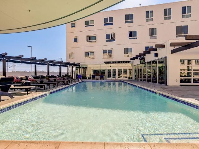One Santa Fe 2 Bedroom Apartment for Rent at 300 S Santa Fe Ave, Los Angeles, CA 90013 Historic Cultural