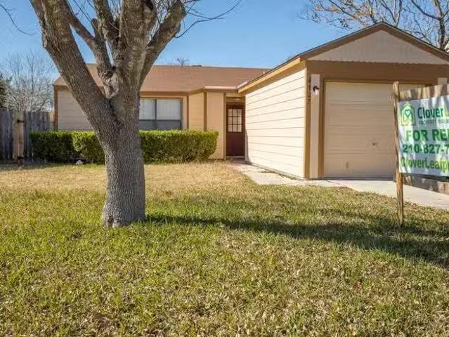 One Story 2 Bed 1 Bath + Garage 4127 Frontier Sun