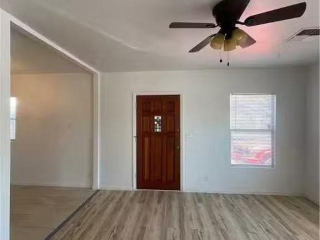 One Story, Single Family Residence Henderson, NV 19 Magnesi.