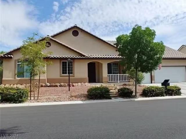 One Story, Single Family Residence Las Vegas, NV 7440 Real.