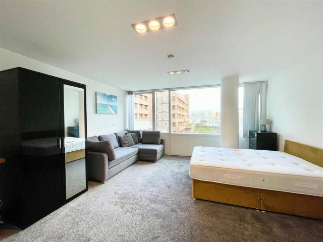 One Park West, Strand Street City Residential