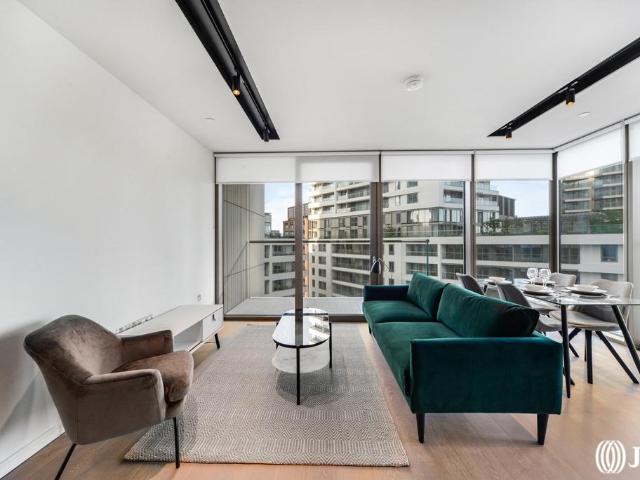 One Park Drive, 1 Park Drive, E14 1 bed flat to rent £3,683 pcm £850 pw