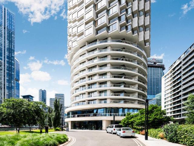 One Park Drive, London, E14 1 bed apartment to rent £3,650 pcm £842 pw