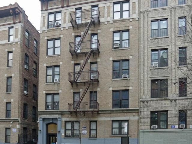 ONE ROOM AVAILABLE