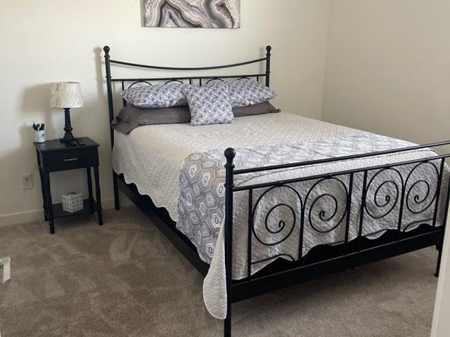 One room for rent in Private house