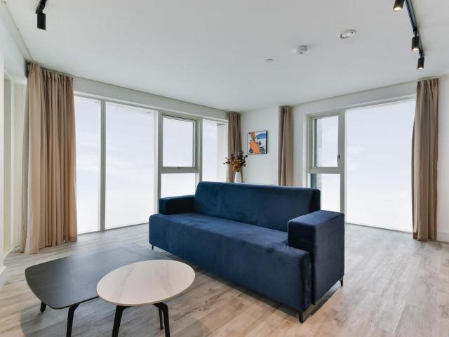 One West Point, Icon Tower, London, W3 2 bed apartment to rent £2,847 pcm £657 pw