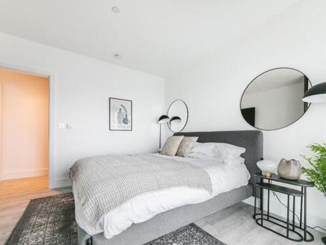 One West Point, Icon Tower, Portal Way, 1 Bedroom Apartment