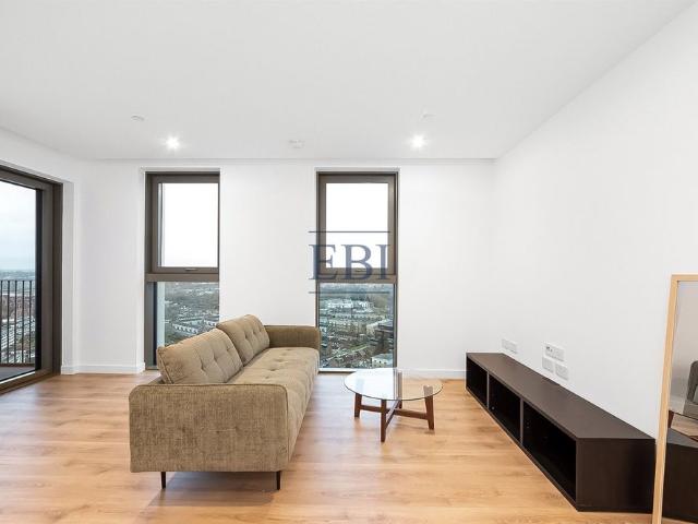 One Thames Quay, 222 Marsh Wall, E14 9EN