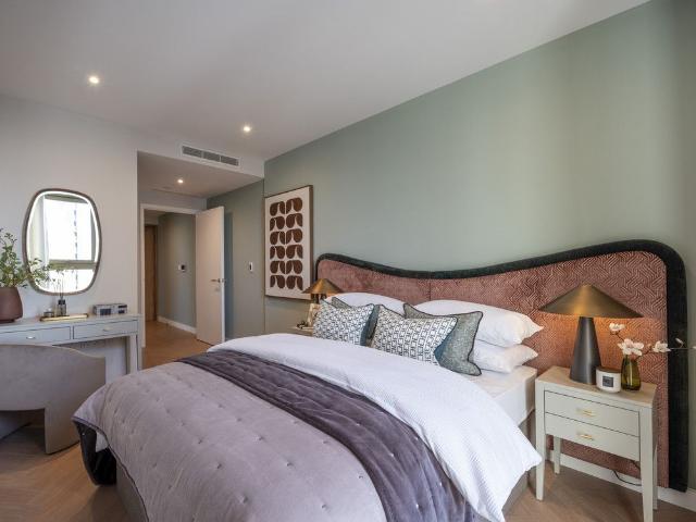 One Thames Quay, London E14, 1 bed flat to rent, £2,750 pcm | PrimeLocation