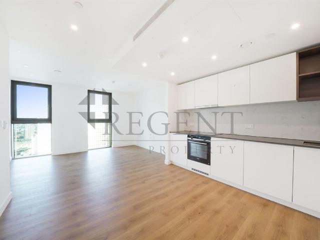 One Thames Quay, Marsh Wall E14, 2 bed flat to rent, £3,250 pcm | PrimeLocation