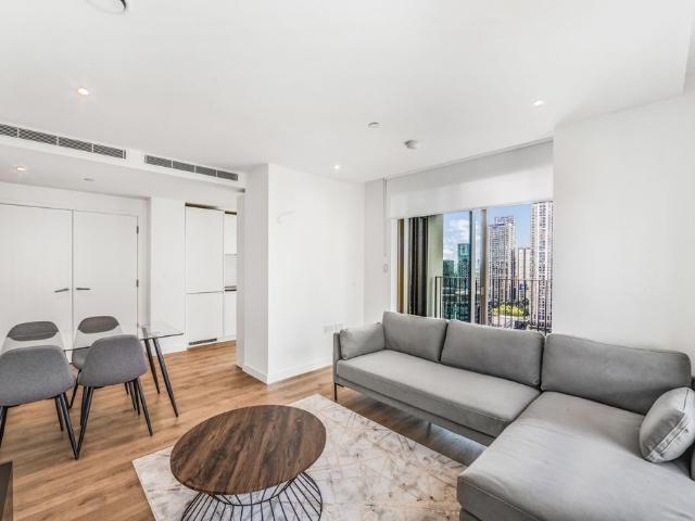 One Thames Quay, Marsh Wall E14, 2 bed flat to rent, £3,501 pcm | PrimeLocation
