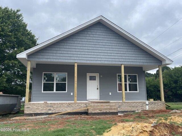 Oneida St, Graham, Home For Sale