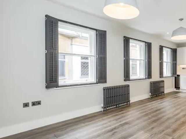 O'Neills, Wardour Street, London, W1D 6PT, United Kingdom | 1 bed house for rent #167668079 | Rentberry