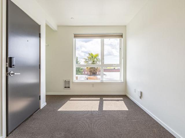 OneOne6 Apartments Studio Apartment for Rent at 116 13th Ave E, Seattle, WA 98102 Broadway