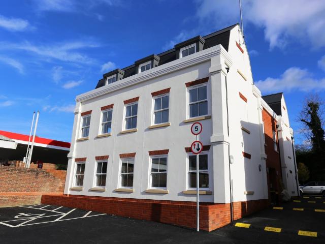 Ongar Town Centre Brand new Two Bed Flat With En Suite Goldstein Leigh